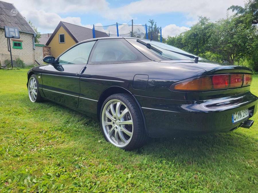 Black Ford Probe 1995 in Kelme, with an engine capacity of 2.50 L and mileage of 114 thousand km for 5500 €, photo 8 on AUTOMOTO.COM.LV