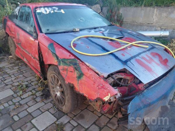 Pelēks Ford Probe 1991 Rīga, ar dzinēja tilpumu 2.20 L un nobraukumu 448 tūkst. km par 1000 €, foto 3 vietnē AUTOMOTO.COM.LV