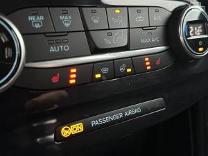 Black Ford Puma 2020 in Kaunas, with an engine capacity of 1.00 L and mileage of 123 thousand km for 14971 €, photo 30 on AUTOMOTO.COM.LV