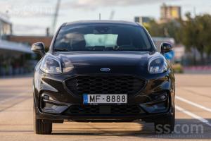 Black Ford Puma 2021 in Riga, with an engine capacity of 1.00 L and mileage of 42 thousand km for 15400 €, photo 4 on AUTOMOTO.COM.LV