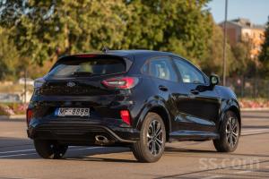 Black Ford Puma 2021 in Riga, with an engine capacity of 1.00 L and mileage of 42 thousand km for 15400 €, photo 5 on AUTOMOTO.COM.LV