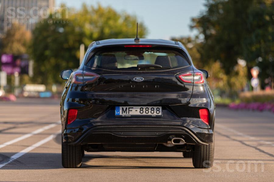 Black Ford Puma 2021 in Riga, with an engine capacity of 1.00 L and mileage of 42 thousand km for 15400 €, photo 7 on AUTOMOTO.COM.LV