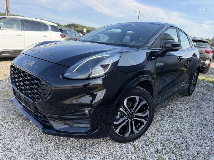 Black Ford Puma 2022 in Vilnius, with an engine capacity of 1.00 L and mileage of 176 thousand km for 11500 €, photo 1 on AUTOMOTO.COM.LV