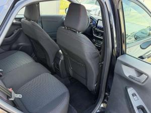 Black Ford Puma 2022 in Vilnius, with an engine capacity of 1.00 L and mileage of 176 thousand km for 11500 €, photo 15 on AUTOMOTO.COM.LV