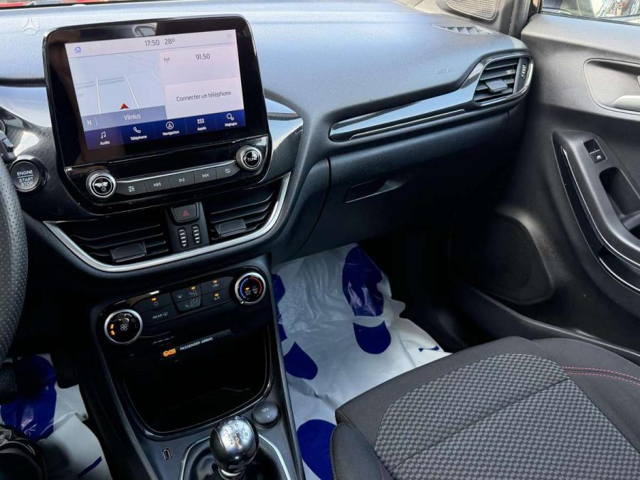 Black Ford Puma 2022 in Vilnius, with an engine capacity of 1.00 L and mileage of 176 thousand km for 11500 €, photo 17 on AUTOMOTO.COM.LV