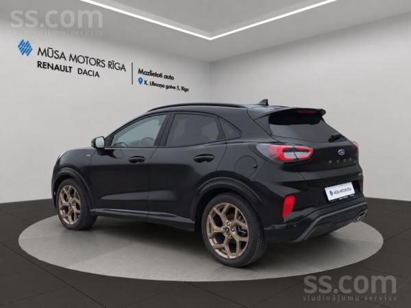 Black Ford Puma 2023 in Riga, with an engine capacity of 1.00 L and mileage of 72 thousand km for 17495 €, photo 5 on AUTOMOTO.COM.LV
