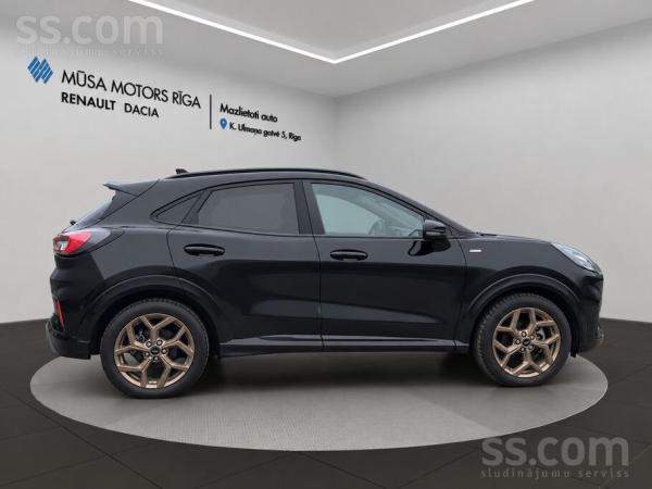 Black Ford Puma 2023 in Riga, with an engine capacity of 1.00 L and mileage of 72 thousand km for 17495 €, photo 8 on AUTOMOTO.COM.LV