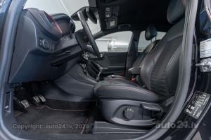 Black Ford Puma 2021 in Tallinn, with an engine capacity of 1.00 L and mileage of 36 thousand km for 15900 €, photo 6 on AUTOMOTO.COM.LV