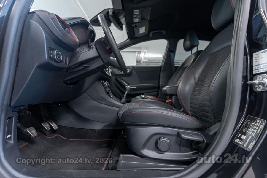 Black Ford Puma 2021 in Tallinn, with an engine capacity of 1.00 L and mileage of 36 thousand km for 15900 €, photo 6 on AUTOMOTO.COM.LV