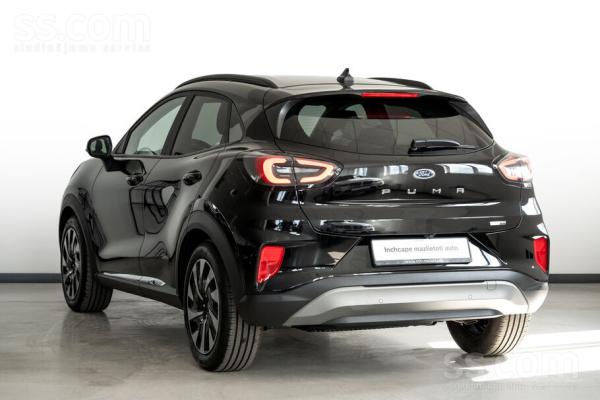 Black Ford Puma 2022 in Riga, with an engine capacity of 1.00 L and mileage of 97 thousand km for 15990 €, photo 3 on AUTOMOTO.COM.LV