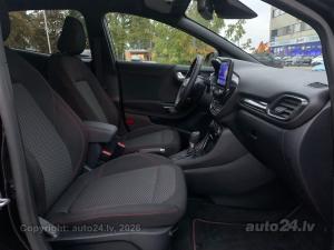 Black Ford Puma 2022 in Tallinn, with an engine capacity of 1.00 L and mileage of 161 thousand km for 12900 €, photo 14 on AUTOMOTO.COM.LV
