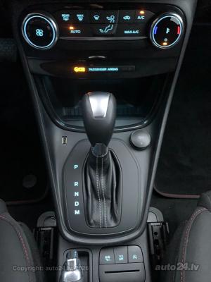 Black Ford Puma 2022 in Tallinn, with an engine capacity of 1.00 L and mileage of 161 thousand km for 12900 €, photo 21 on AUTOMOTO.COM.LV