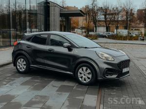 Grey Ford Puma 2020 in Riga, with an engine capacity of 1.00 L and mileage of 179 thousand km for 10500 €, photo 4 on AUTOMOTO.COM.LV