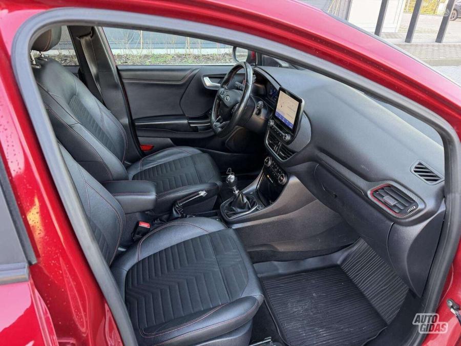 Grey Ford Puma 2020 in Vilnius, with an engine capacity of 1.00 L and mileage of 103 thousand km for 14950 €, photo 17 on AUTOMOTO.COM.LV
