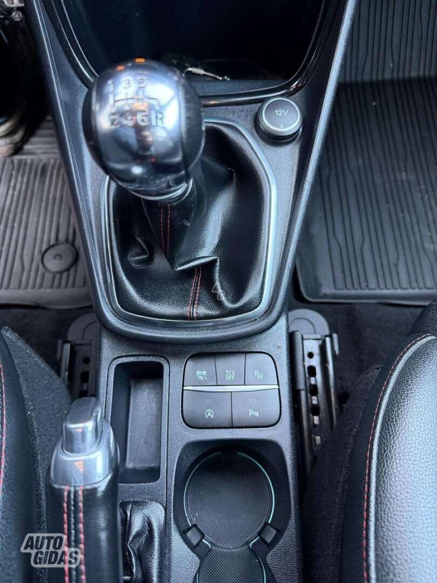 Grey Ford Puma 2020 in Vilnius, with an engine capacity of 1.00 L and mileage of 103 thousand km for 14950 €, photo 28 on AUTOMOTO.COM.LV