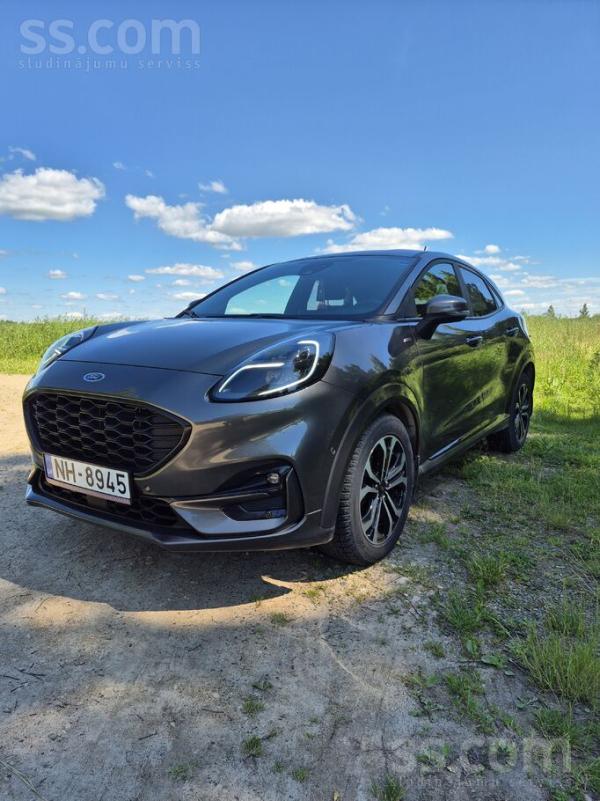 Серый Форд Пума 2020 в Рига, объемом двигателя 1.00 л и пробегом 60 тыс. км за 15200 €, фото 1 на AUTOMOTO.COM.LV