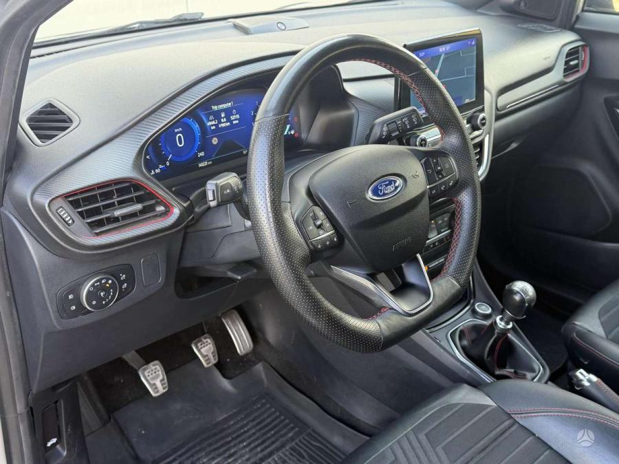 Grey Ford Puma 2020 in Kaunas, with an engine capacity of 1.00 L and mileage of 141 thousand km for 10300 €, photo 11 on AUTOMOTO.COM.LV