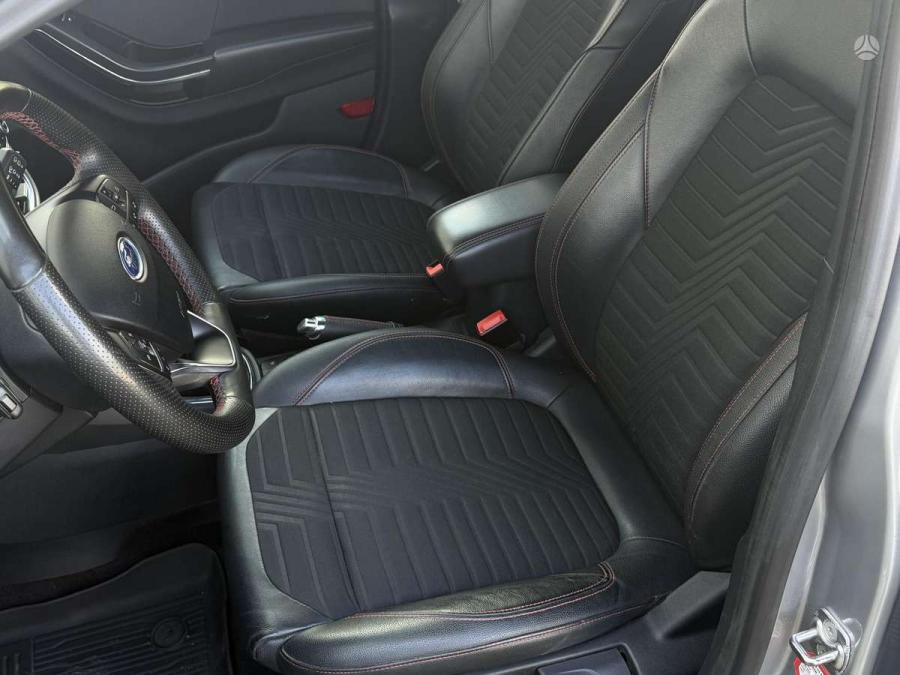 Grey Ford Puma 2020 in Kaunas, with an engine capacity of 1.00 L and mileage of 141 thousand km for 10300 €, photo 13 on AUTOMOTO.COM.LV