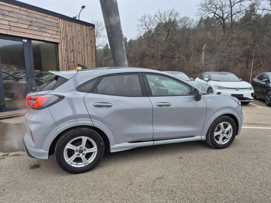 Grey Ford Puma 2022 in Vilnius, with an engine capacity of 1.00 L and mileage of 161 thousand km for 13600 €, photo 4 on AUTOMOTO.COM.LV