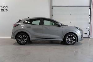 Pelēks Ford Puma 2022 Viļņa, ar dzinēja tilpumu 1.00 L un nobraukumu 26 tūkst. km par 19900 €, foto 4 vietnē AUTOMOTO.COM.LV