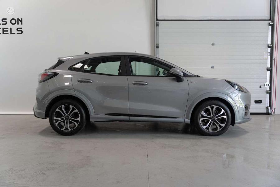 Pelēks Ford Puma 2022 Viļņa, ar dzinēja tilpumu 1.00 L un nobraukumu 26 tūkst. km par 19900 €, foto 4 vietnē AUTOMOTO.COM.LV