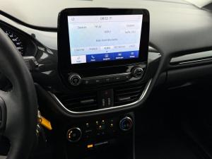 Pelēks Ford Puma 2020 Pērnava, ar dzinēja tilpumu 1.00 L un nobraukumu 76 tūkst. km par 13900 €, foto 9 vietnē AUTOMOTO.COM.LV