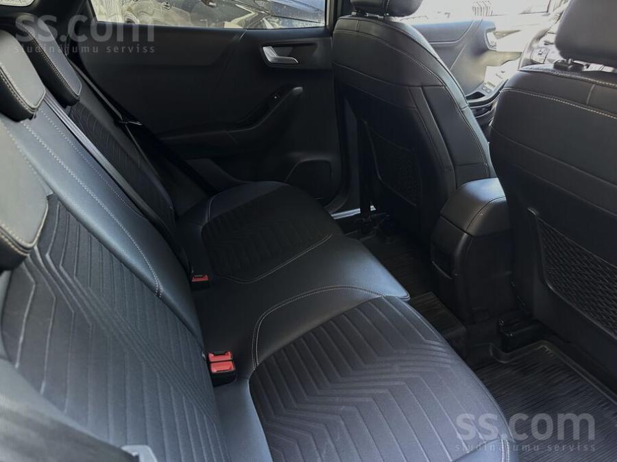 Grey Ford Puma 2023 in Riga, with an engine capacity of 1.00 L and mileage of 32 thousand km for 19950 €, photo 19 on AUTOMOTO.COM.LV