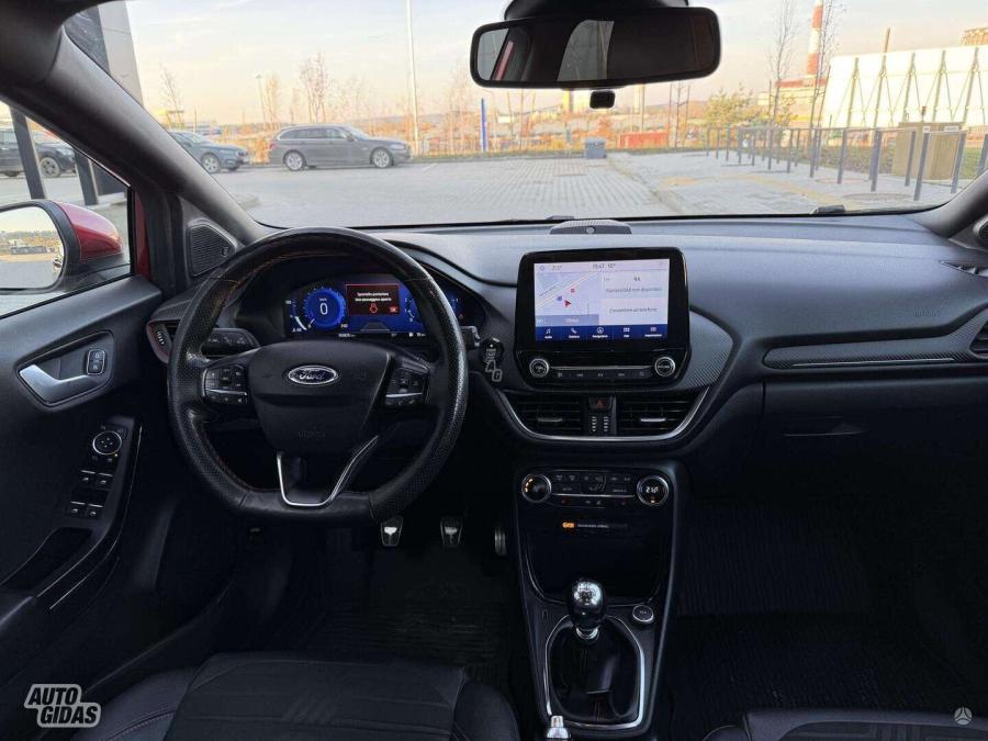 Red Ford Puma 2020 in Vilnius, with an engine capacity of 1.00 L and mileage of 103 thousand km for 14950 €, photo 16 on AUTOMOTO.COM.LV