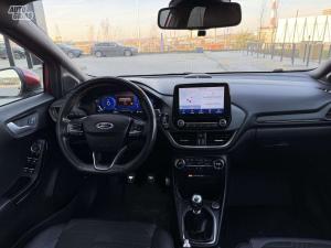 Red Ford Puma 2020 in Vilnius, with an engine capacity of 1.00 L and mileage of 103 thousand km for 12950 €, photo 16 on AUTOMOTO.COM.LV
