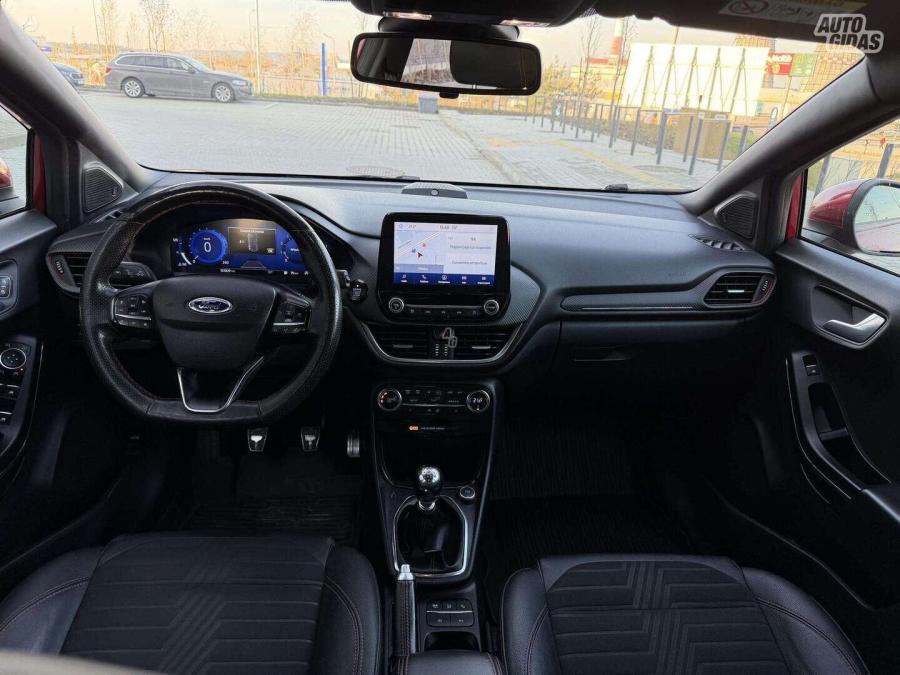 Red Ford Puma 2020 in Vilnius, with an engine capacity of 1.00 L and mileage of 103 thousand km for 12950 €, photo 23 on AUTOMOTO.COM.LV