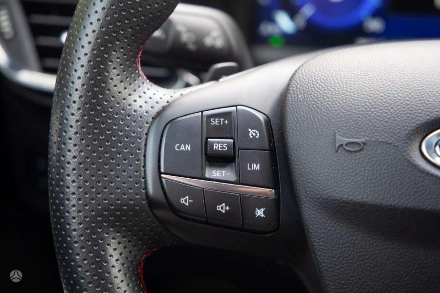 Sarkans Ford Puma 2021 Viļņa, ar dzinēja tilpumu 1.00 L un nobraukumu 78 tūkst. km par 14200 €, foto 23 vietnē AUTOMOTO.COM.LV