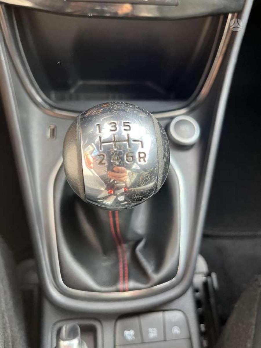 Sarkans Ford Puma 2020 Tauragė, ar dzinēja tilpumu 1.00 L un nobraukumu 119 tūkst. km par 8900 €, foto 26 vietnē AUTOMOTO.COM.LV