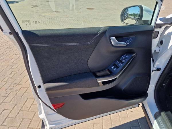 Balts Ford Puma 2020 Tauragė, ar dzinēja tilpumu 1.50 L un nobraukumu 240 tūkst. km par 7900 €, foto 9 vietnē AUTOMOTO.COM.LV