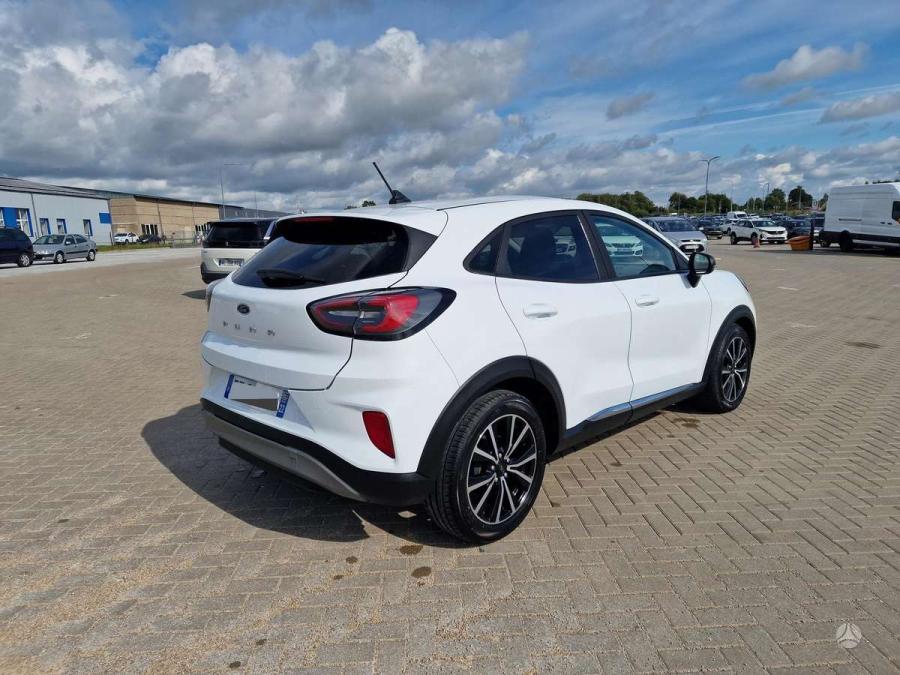 White Ford Puma 2020 in Taurage, with an engine capacity of 1.50 L and mileage of 242 thousand km for 8750 €, photo 4 on AUTOMOTO.COM.LV