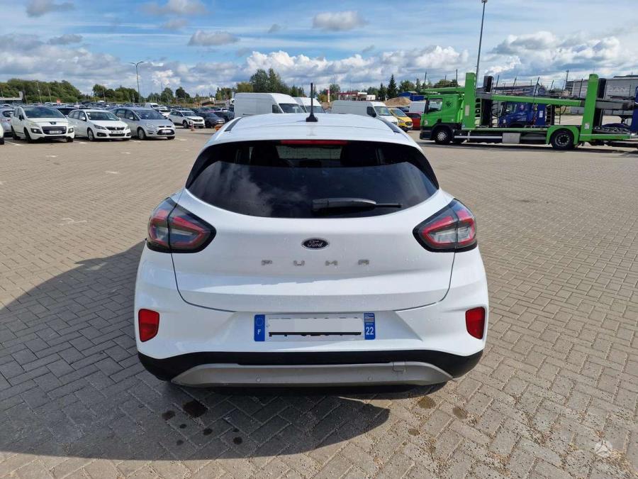 White Ford Puma 2020 in Taurage, with an engine capacity of 1.50 L and mileage of 242 thousand km for 8750 €, photo 5 on AUTOMOTO.COM.LV