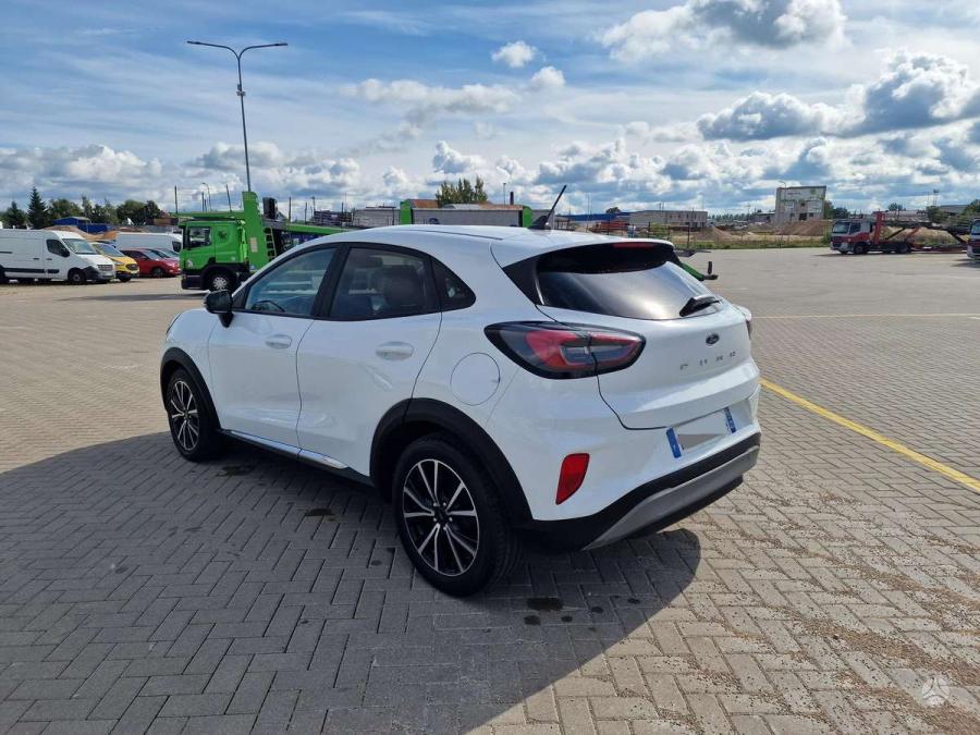 White Ford Puma 2020 in Taurage, with an engine capacity of 1.50 L and mileage of 242 thousand km for 8750 €, photo 6 on AUTOMOTO.COM.LV