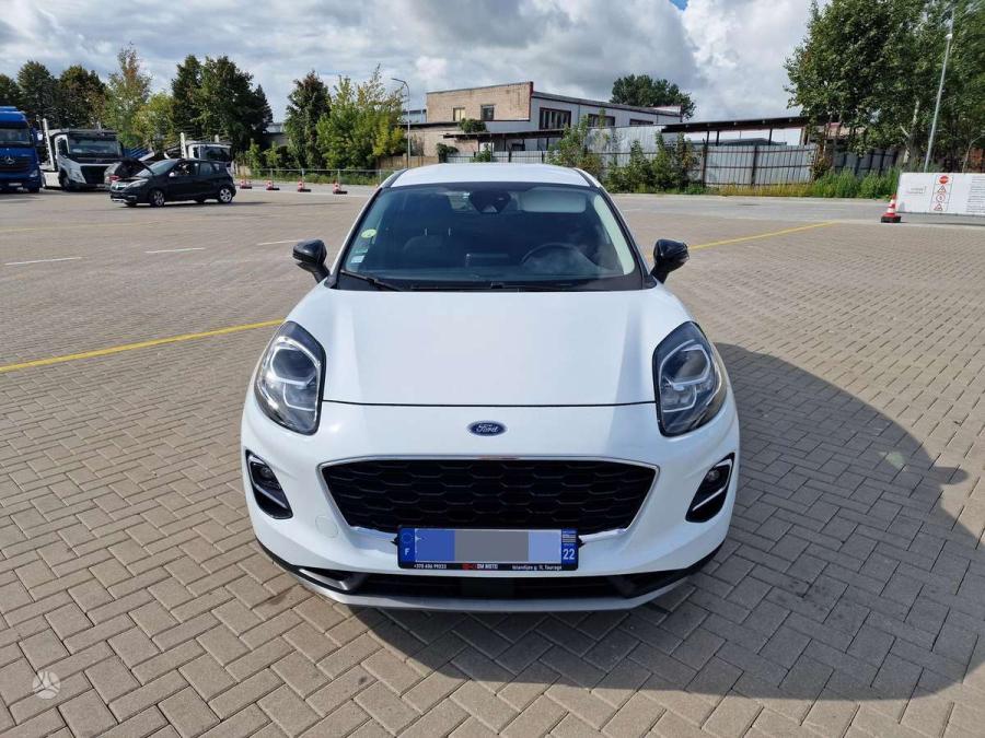 White Ford Puma 2020 in Taurage, with an engine capacity of 1.50 L and mileage of 242 thousand km for 8750 €, photo 9 on AUTOMOTO.COM.LV