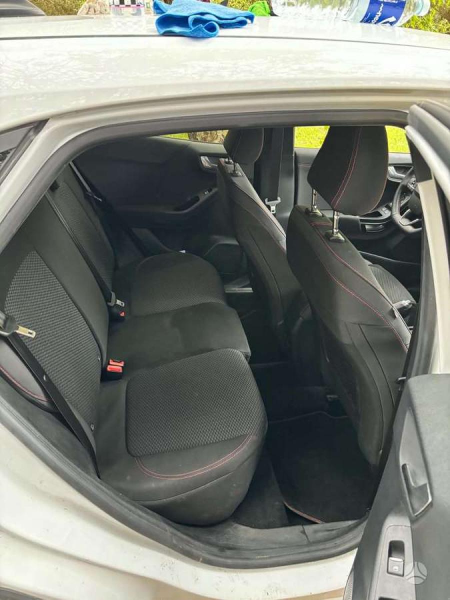 Balts Ford Puma 2021 Viļņa, ar dzinēja tilpumu 1.00 L un nobraukumu 66 tūkst. km par 16999 €, foto 8 vietnē AUTOMOTO.COM.LV