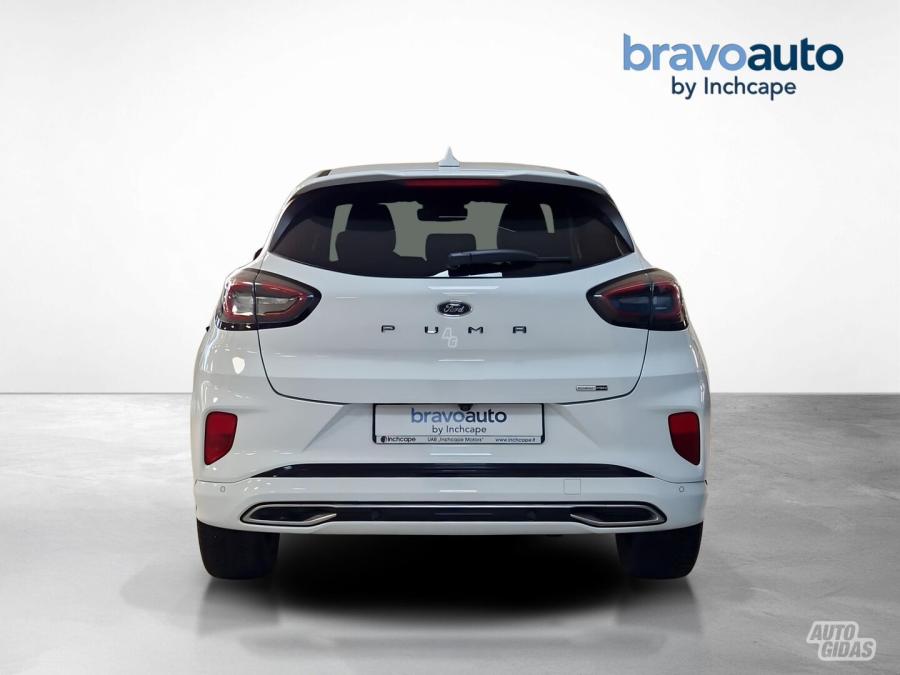 White Ford Puma 2021 in Vilnius, with an engine capacity of 1.00 L and mileage of 70 thousand km for 16900 €, photo 5 on AUTOMOTO.COM.LV