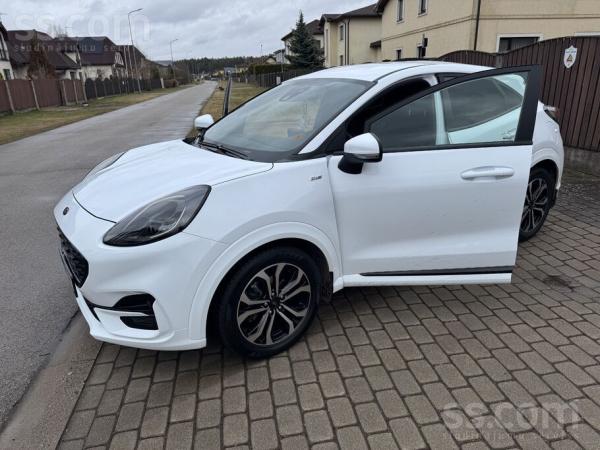 White Ford Puma 2022 in Riga, with an engine capacity of 1.00 L and mileage of 32 thousand km for 22500 €, photo 2 on AUTOMOTO.COM.LV