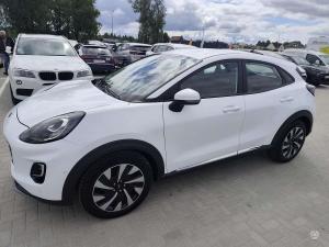 White Ford Puma 2023 in Taurage, with an engine capacity of 1.00 L and mileage of 150 thousand km for 12463 €, photo  on AUTOMOTO.COM.LV