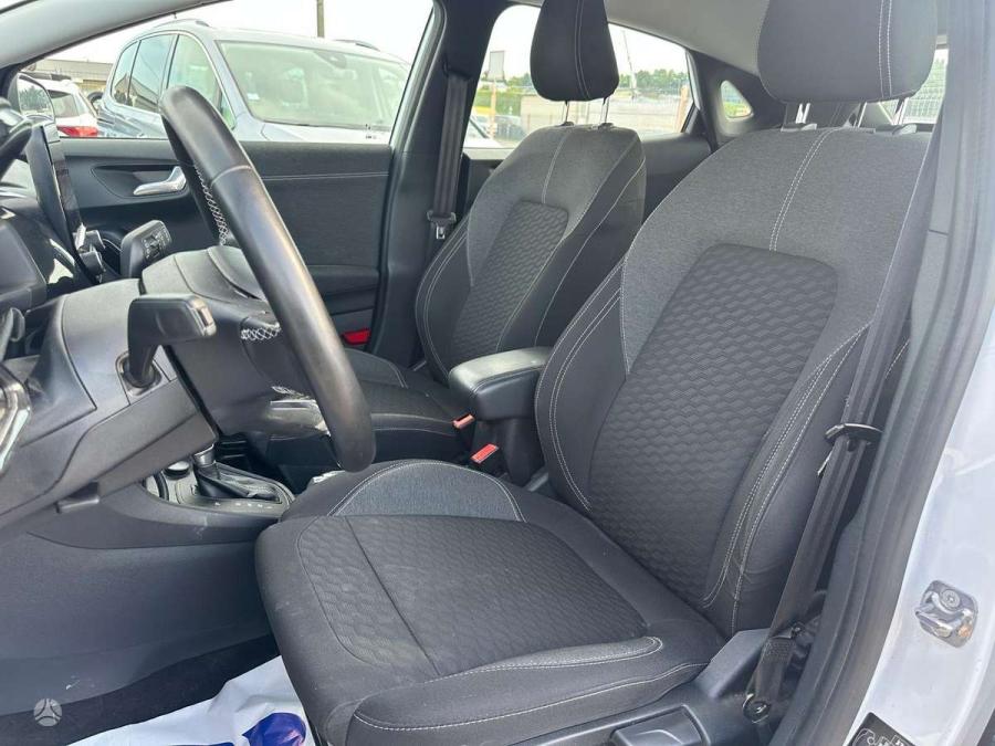 Balts Ford Puma 2023 Viļņa, ar dzinēja tilpumu 1.00 L un nobraukumu 179 tūkst. km par 11090 €, foto 14 vietnē AUTOMOTO.COM.LV