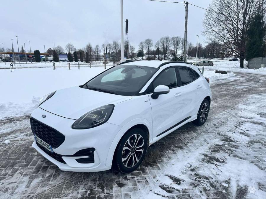 White Ford Puma 2021 in Taurage, with an engine capacity of 1.50 L and mileage of 237 thousand km for 11600 €, photo 1 on AUTOMOTO.COM.LV