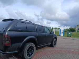 Black Ford Ranger 2010 in Silute, with an engine capacity of 2.50 L and mileage of 137 thousand km for 4250 €, photo 4 on AUTOMOTO.COM.LV