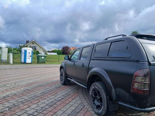 Black Ford Ranger 2010 in Silute, with an engine capacity of 2.50 L and mileage of 137 thousand km for 4250 €, photo 4 on AUTOMOTO.COM.LV