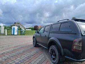 Black Ford Ranger 2010 in Silute, with an engine capacity of 2.50 L and mileage of 137 thousand km for 4250 €, photo 5 on AUTOMOTO.COM.LV
