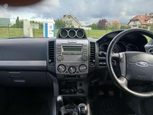 Black Ford Ranger 2010 in Silute, with an engine capacity of 2.50 L and mileage of 137 thousand km for 4250 €, photo 7 on AUTOMOTO.COM.LV