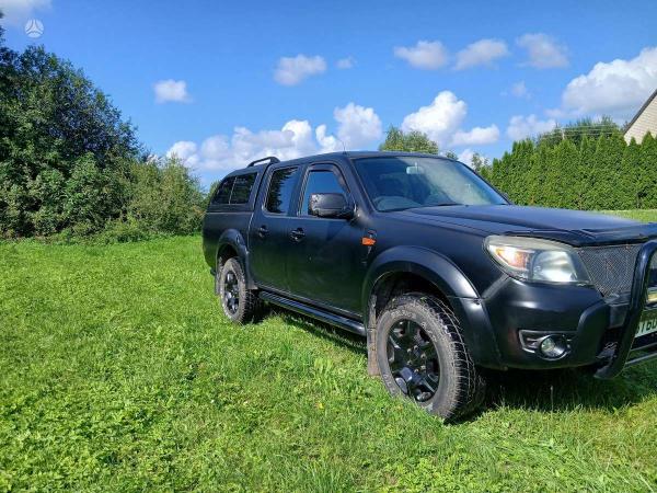 Melns Ford Ranger 2010 Šilutė, ar dzinēja tilpumu 2.50 L un nobraukumu 138 tūkst. km par 4250 €, foto 1 vietnē AUTOMOTO.COM.LV