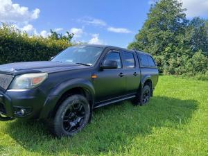 Black Ford Ranger 2010 in Silute, with an engine capacity of 2.50 L and mileage of 138 thousand km for 4250 €, photo 3 on AUTOMOTO.COM.LV