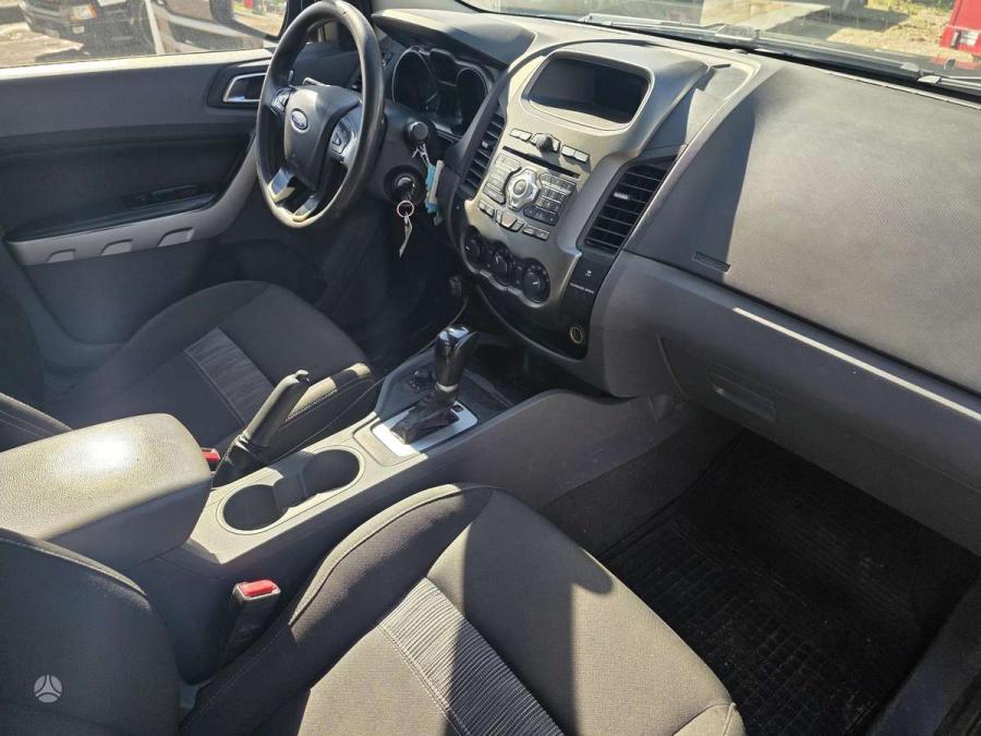 Black Ford Ranger 2012 in Silale, with an engine capacity of 2.20 L and mileage of 350 thousand km for 5800 €, photo 8 on AUTOMOTO.COM.LV